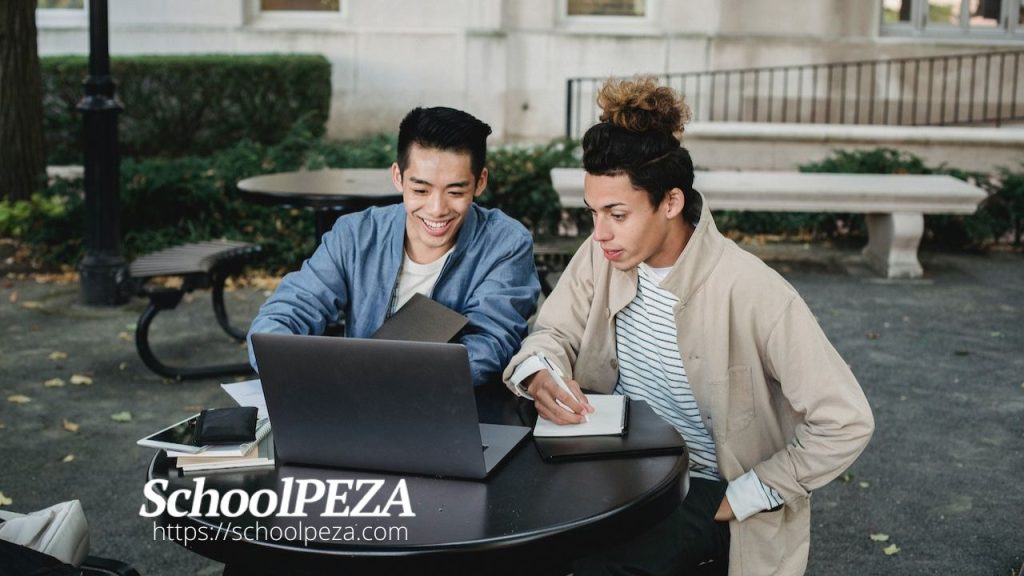 Top 10 Best Online Universities In USA And Their Tuitions - SchoolRack